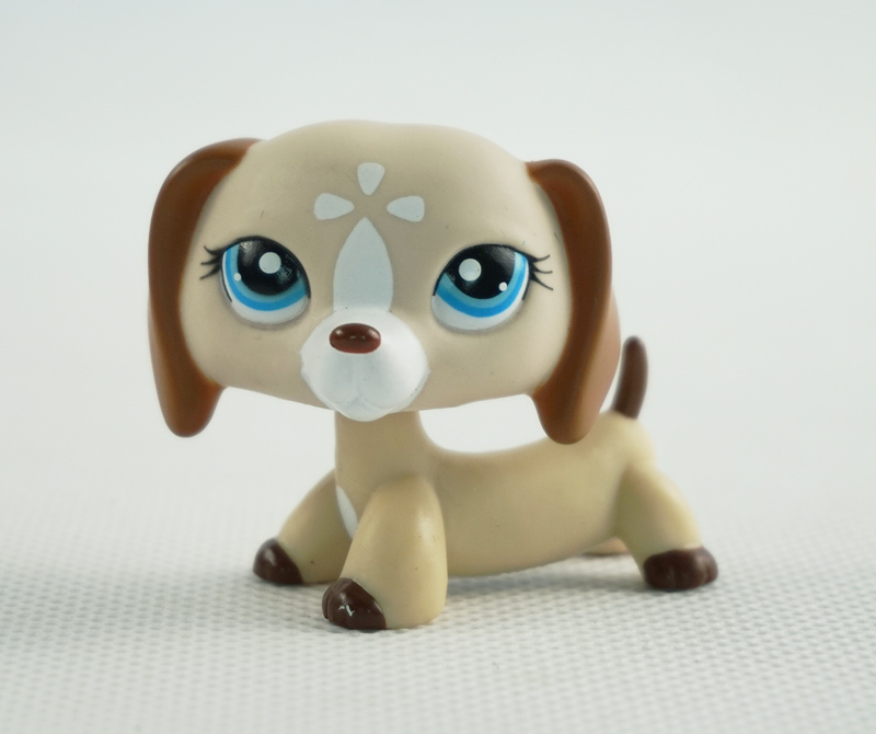 Littlest Pet Shop LPS #1491 Blue Eyes Puppy Tan Cream White Dachshund Dog
